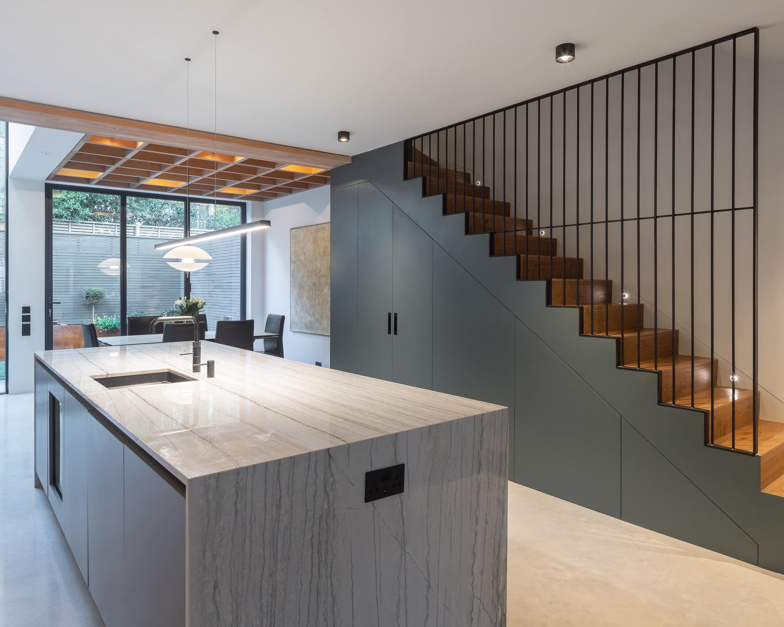 Gloucester Walk - Jensen Hunt