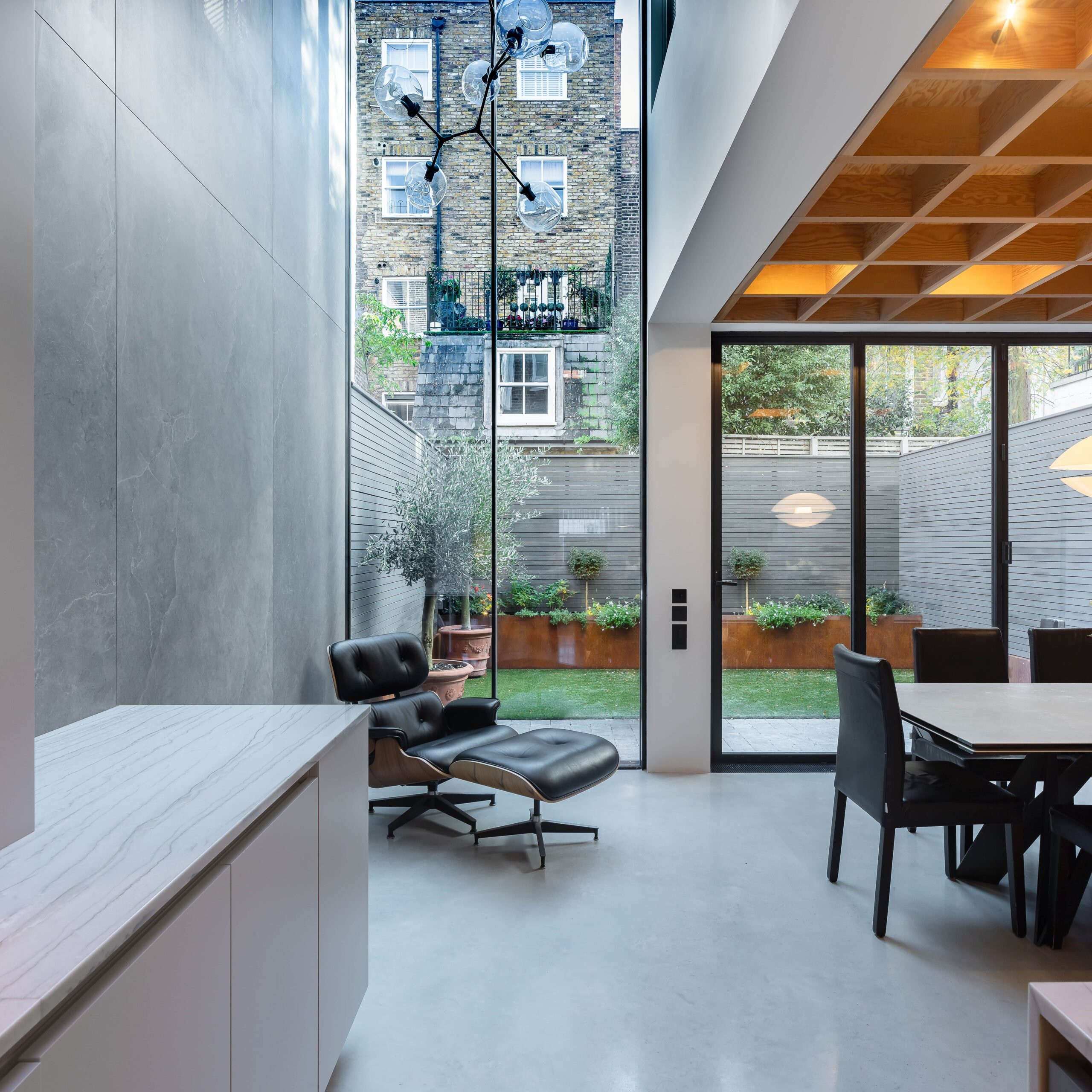 Gloucester Walk - Jensen Hunt